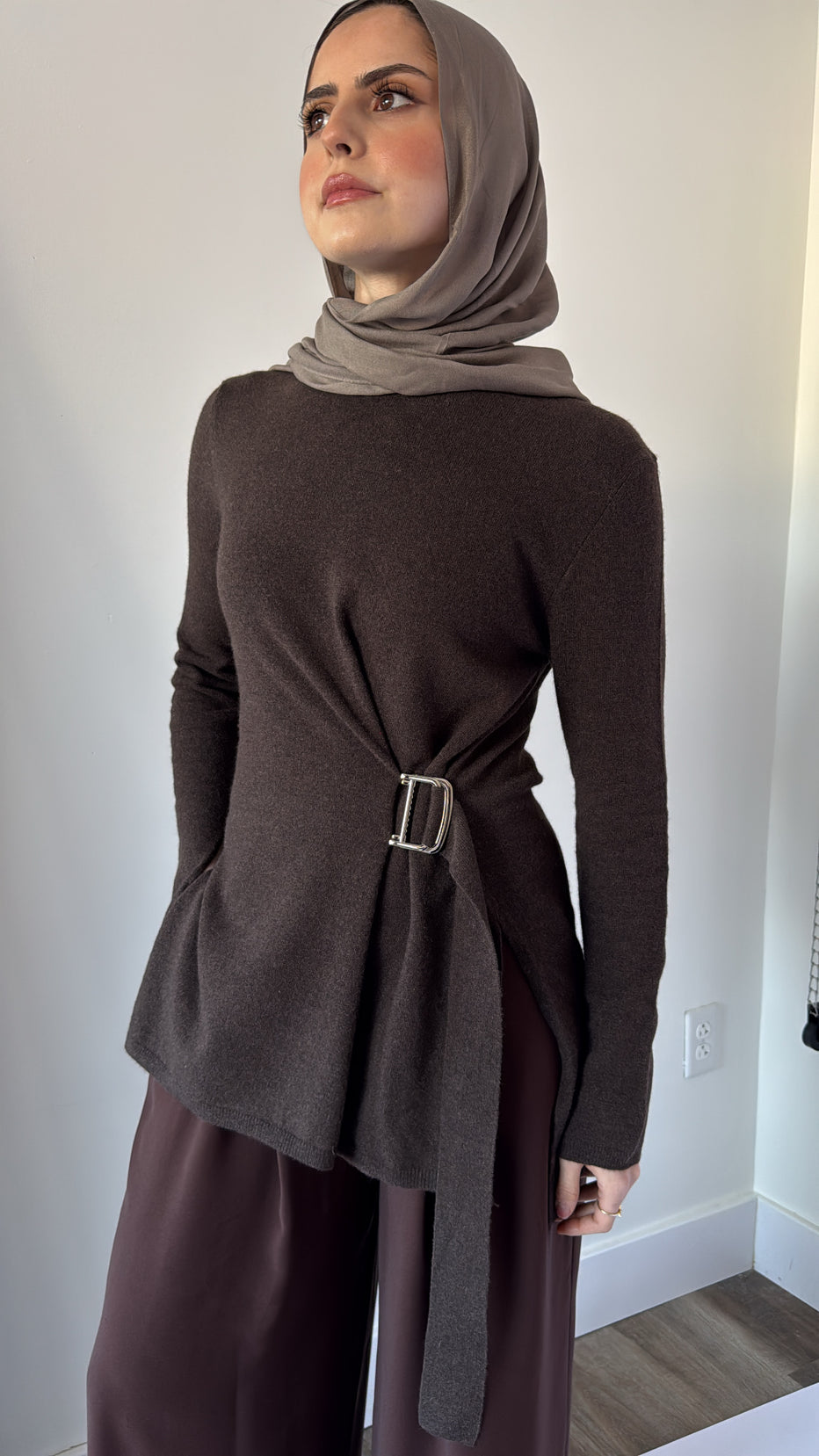 Espresso Buckled Sweater – Summer Evenings